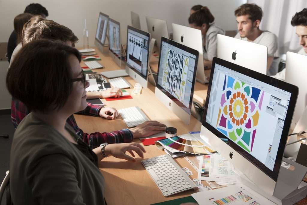 Corso Grafica Pubblicitaria | Areadomani